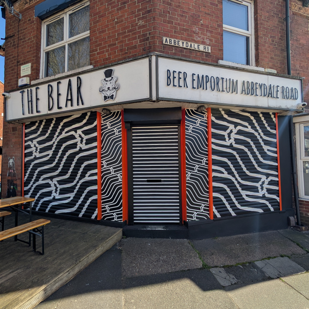 Rob Lee, The Bear | Street Art Sheffield